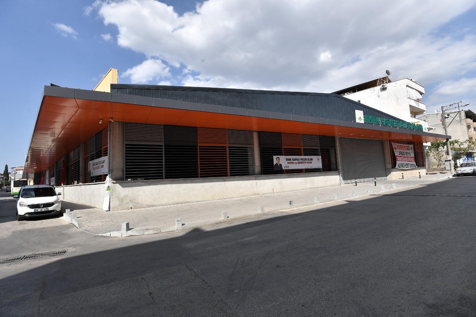 Bursa | Osmangazi | Emek Kapalı Pazar Alanı